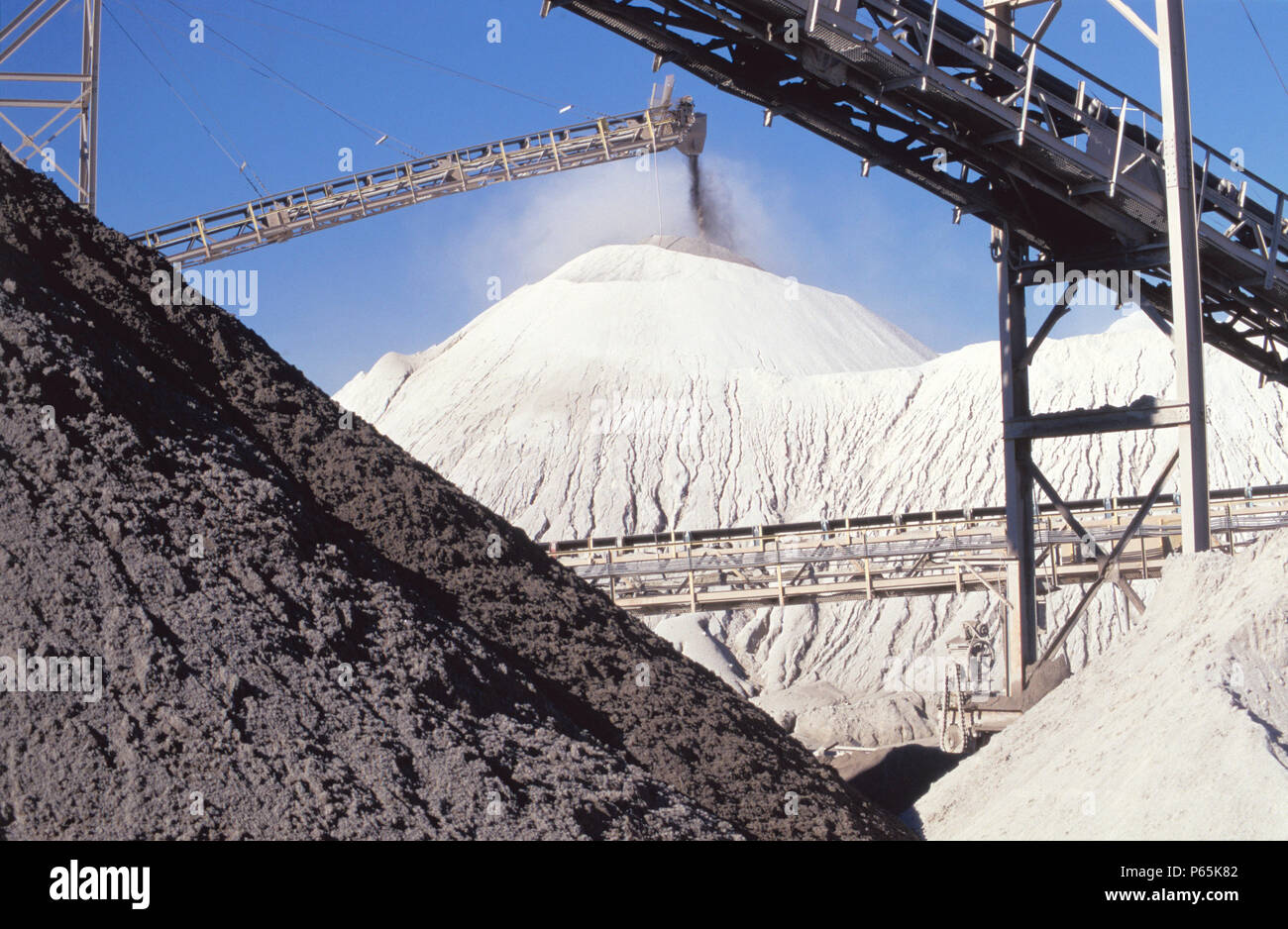Aggregates extraction hi-res stock photography and images - Alamy