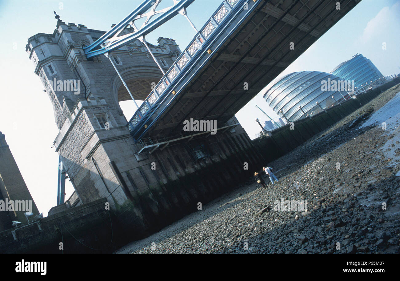 City Hall, Greater London Authority, GLA Building, by Tower Bridge ...