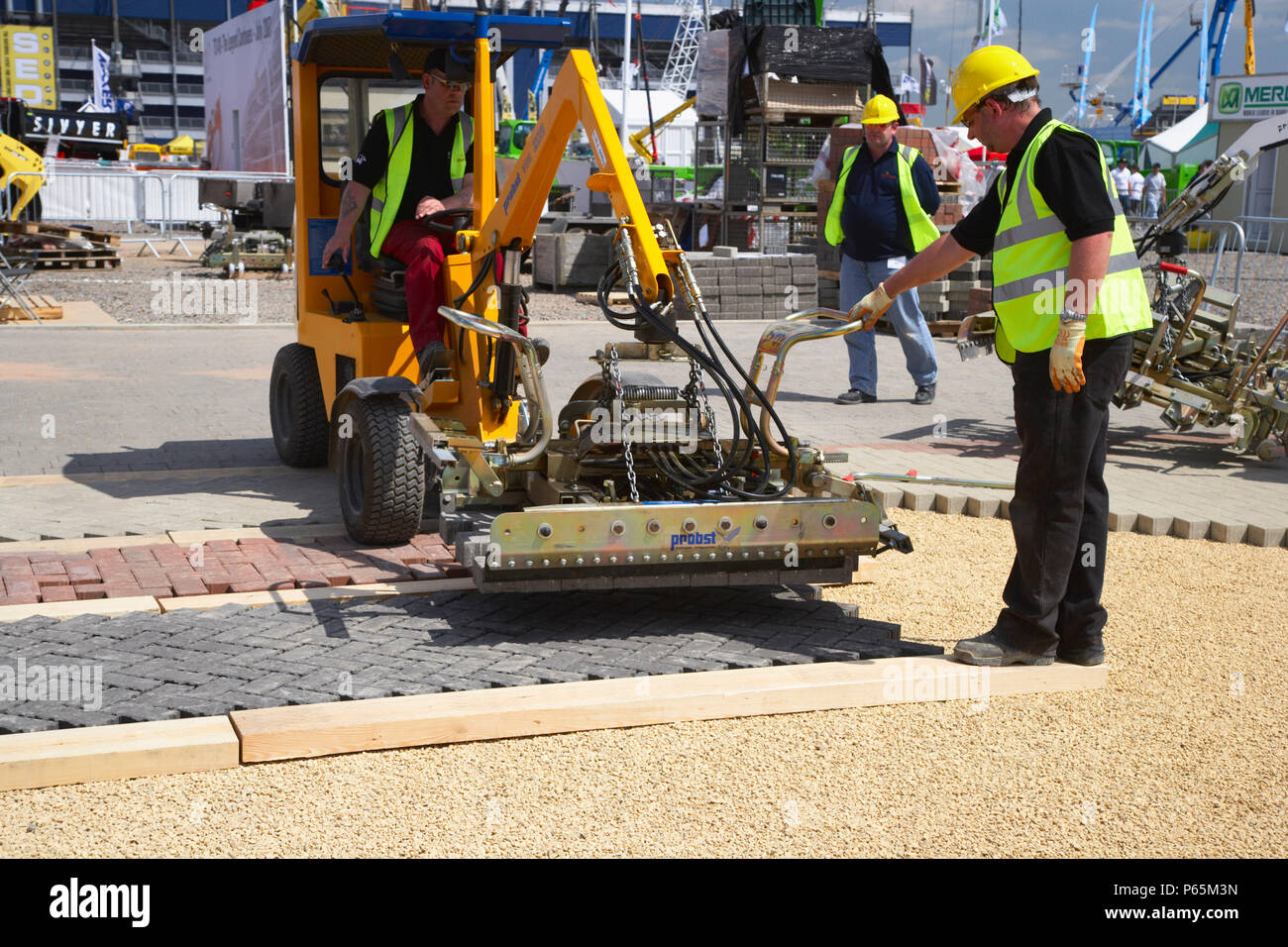 Bricks carrier hi-res stock photography and images - Alamy