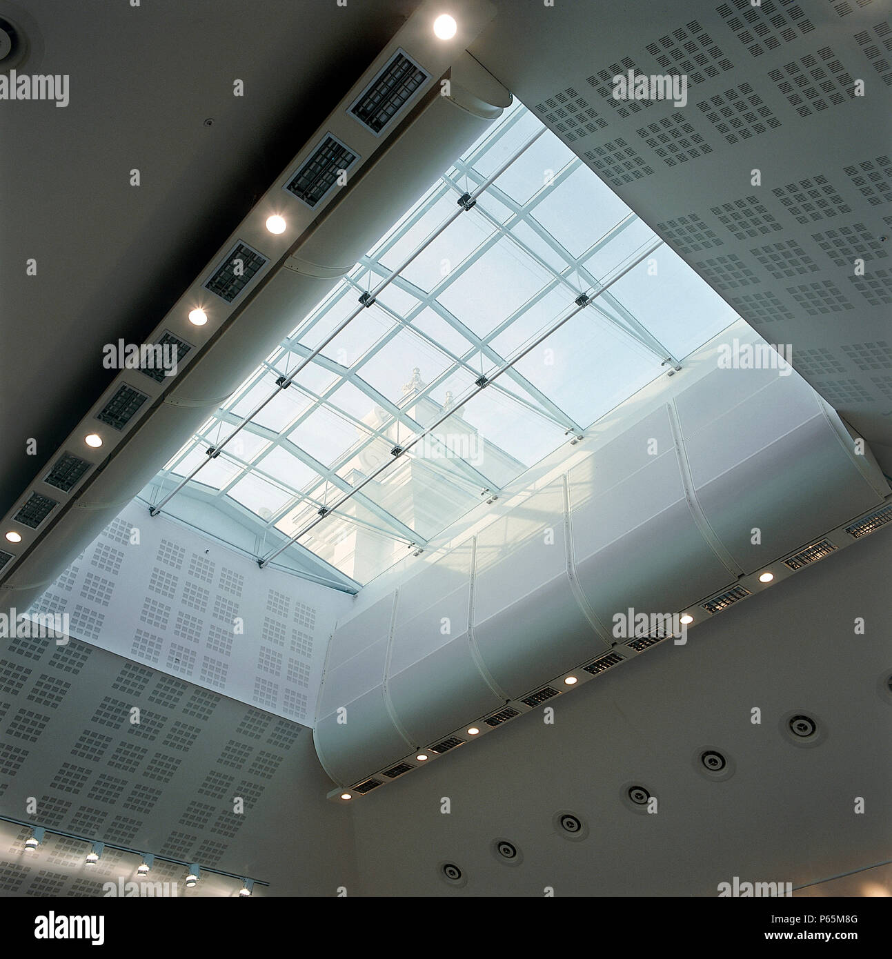 Royal opera house interior ballet hi-res stock photography and images ...