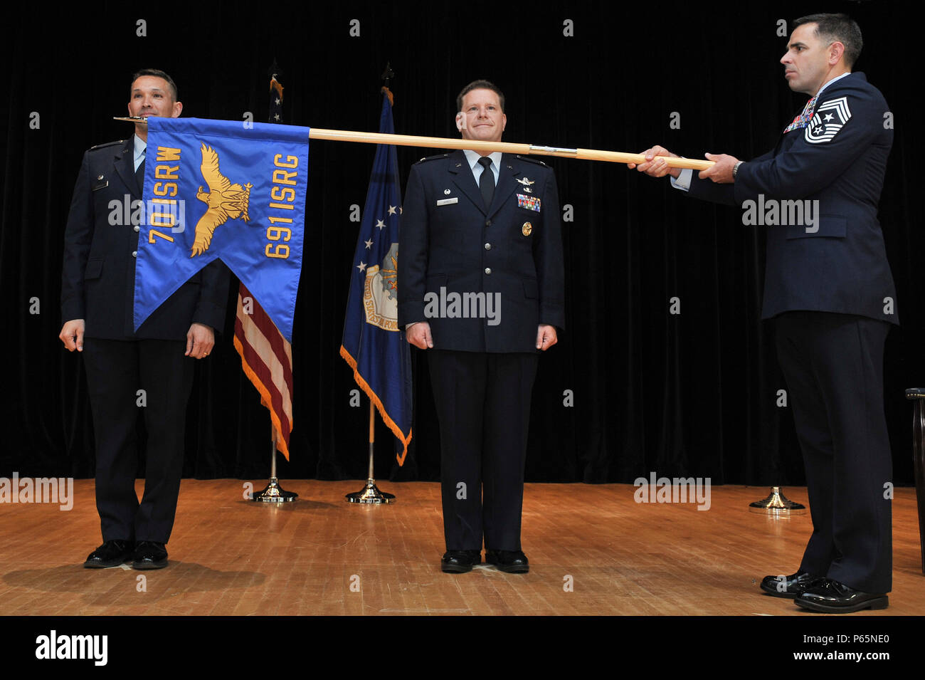 Colonel Thomas Hensley, 70th Intelligence, Surveillance and ...