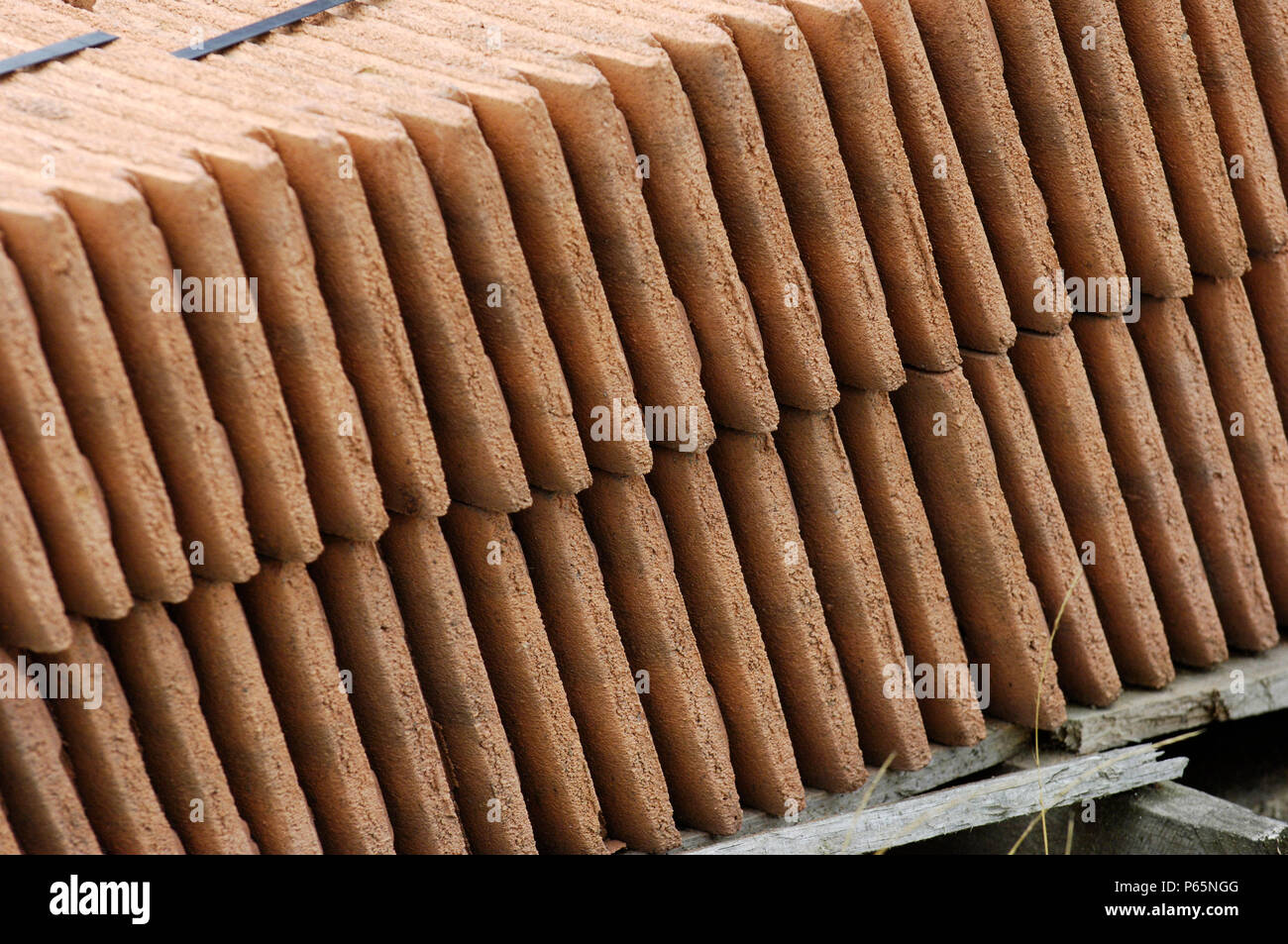 Stack roof tiles construction site hi-res stock photography and images ...