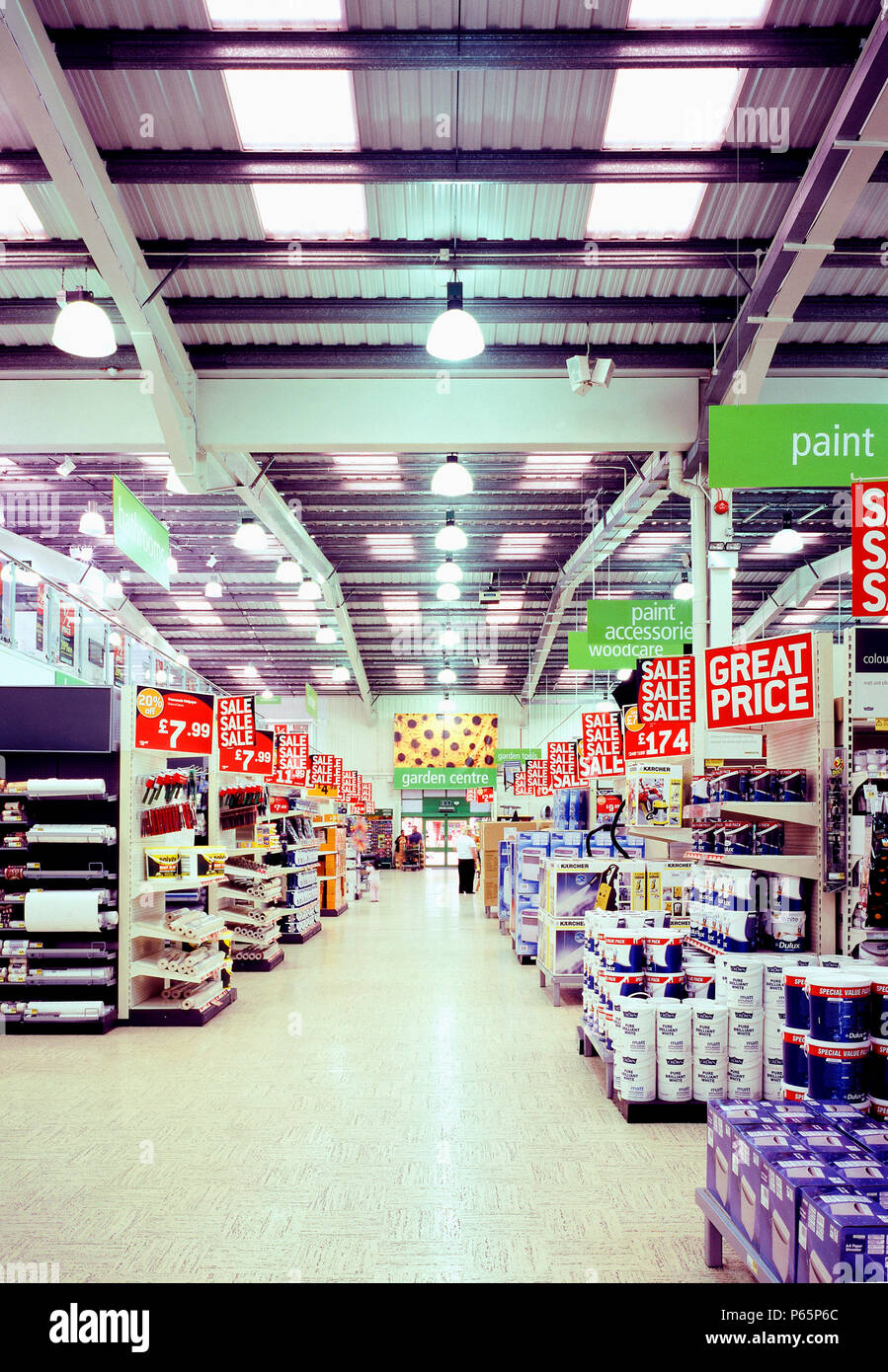 Inside a DIY Store Stock Photo - Alamy