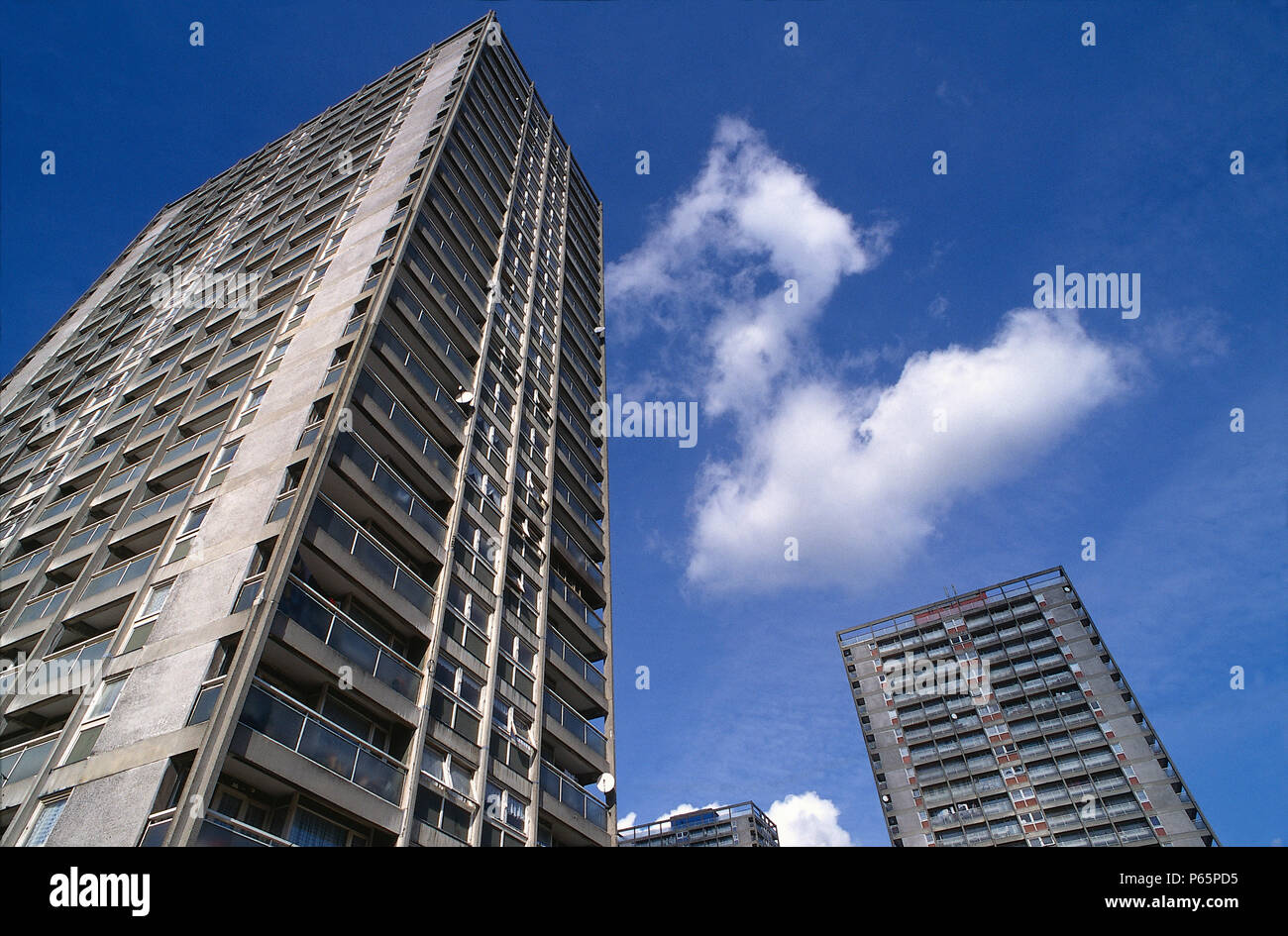 Housing tower block, East London Stock Photo - Alamy