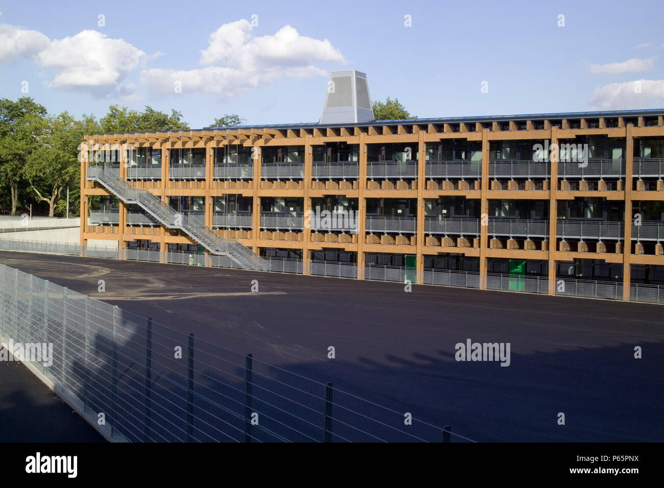 Mossbourne Academy, Hackney, London, UK. Designed by Richard Rogers ...