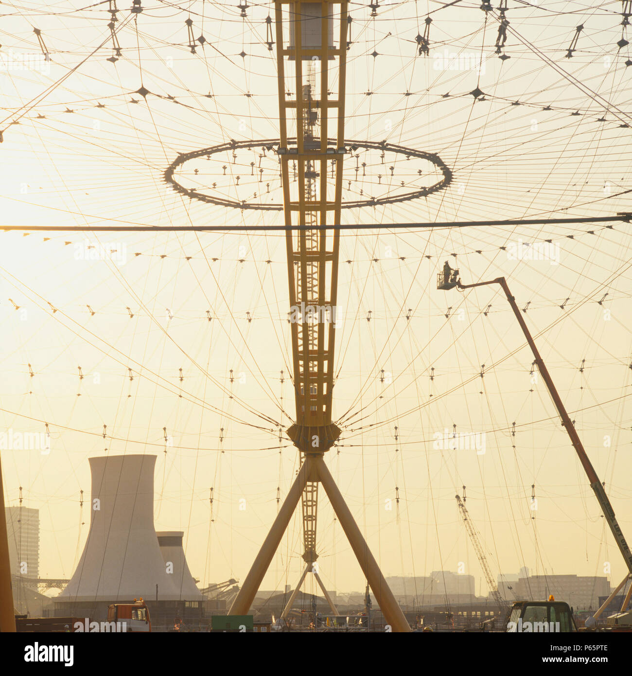 Millennium dome 1999 hi-res stock photography and images - Alamy