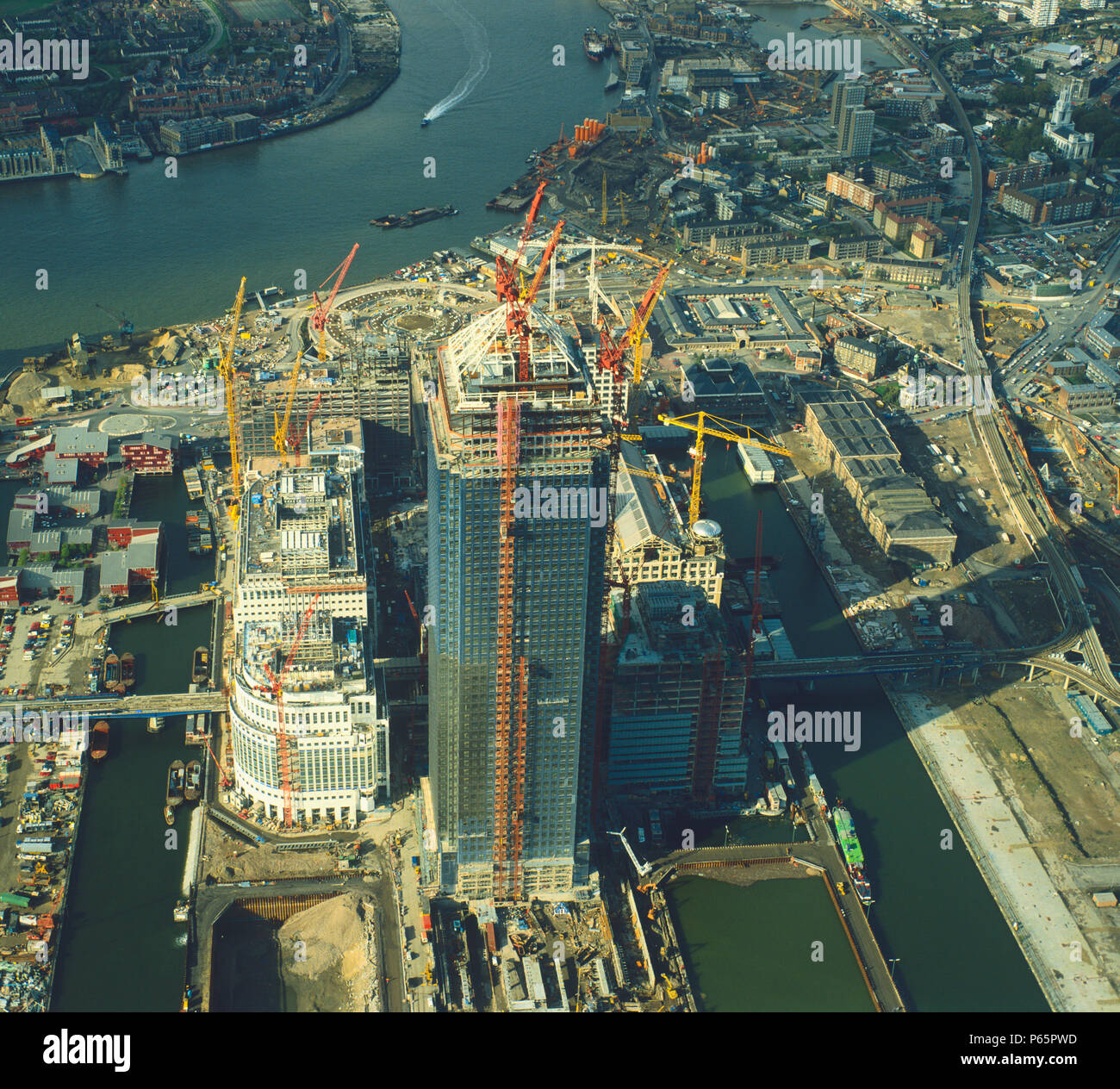 Construction of Canary Wharf, Docklands, London, UK Stock Photo - Alamy