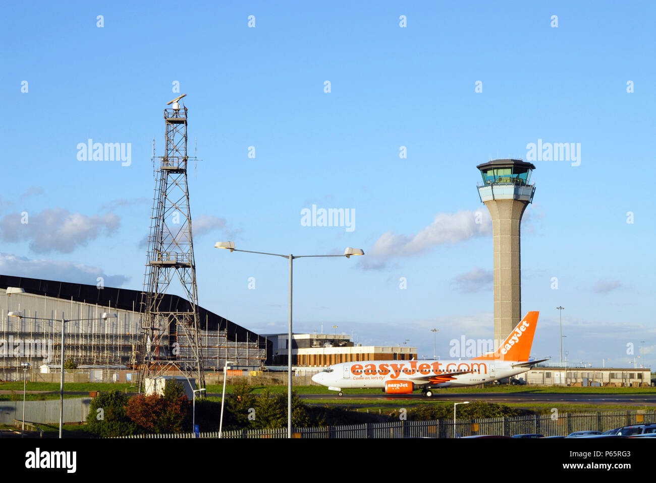 Airport control tower luton airport hi-res stock photography and images ...