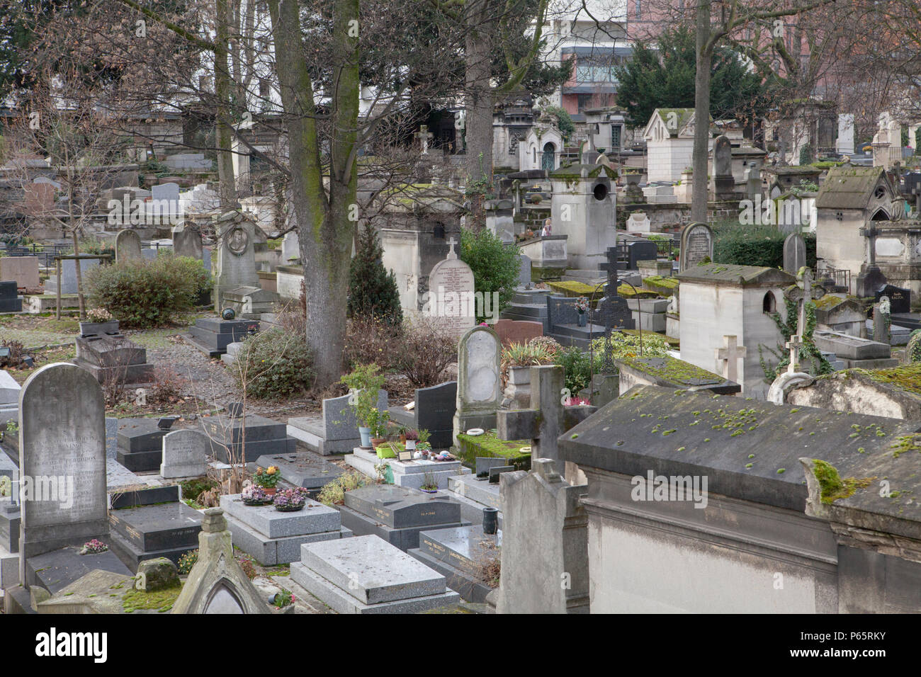 Old cemetery paris hi-res stock photography and images - Alamy