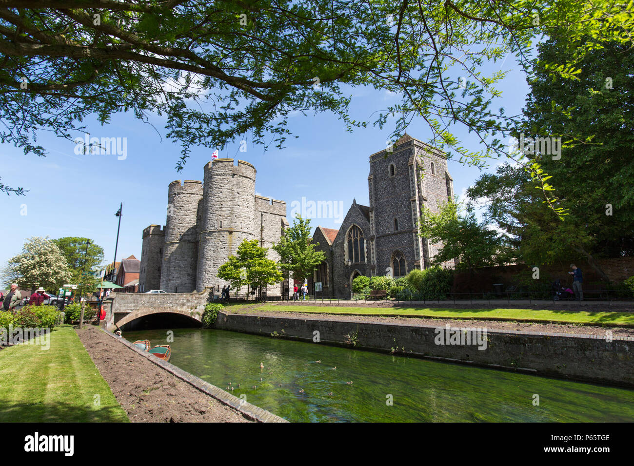 City of Canterbury, England. Picturesque view of the Medieval Westgate ...
