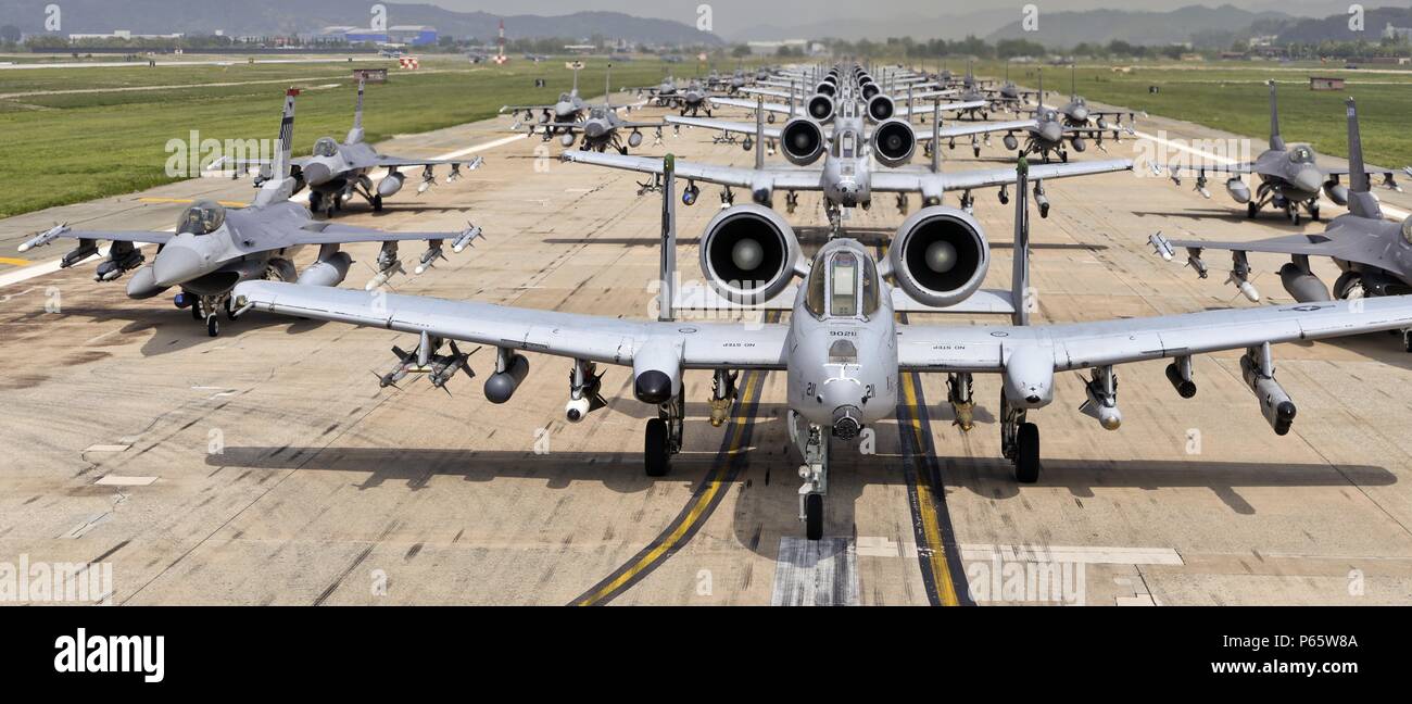 A-10 Thunderbolt II and F-16 Fighting Falcon fighter aircraft perform ...