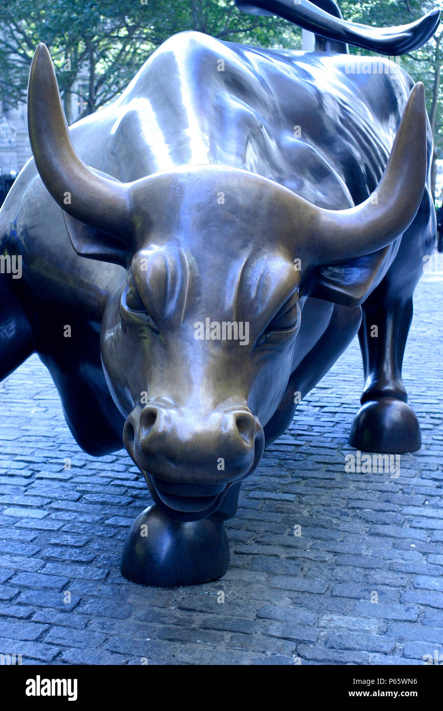 Broadway in downtown manhattan hi-res stock photography and images - Alamy