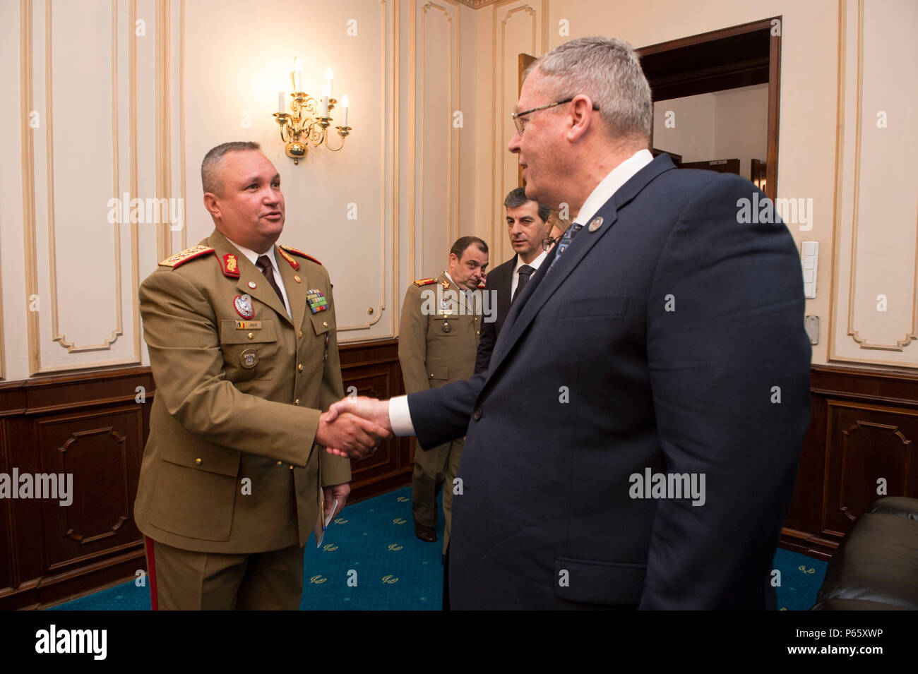 Chief of defence of romania hi-res stock photography and images - Alamy