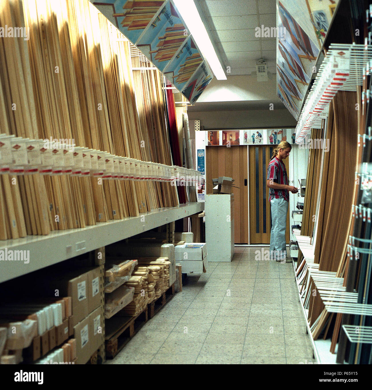 Department diy hi-res stock photography and images - Alamy