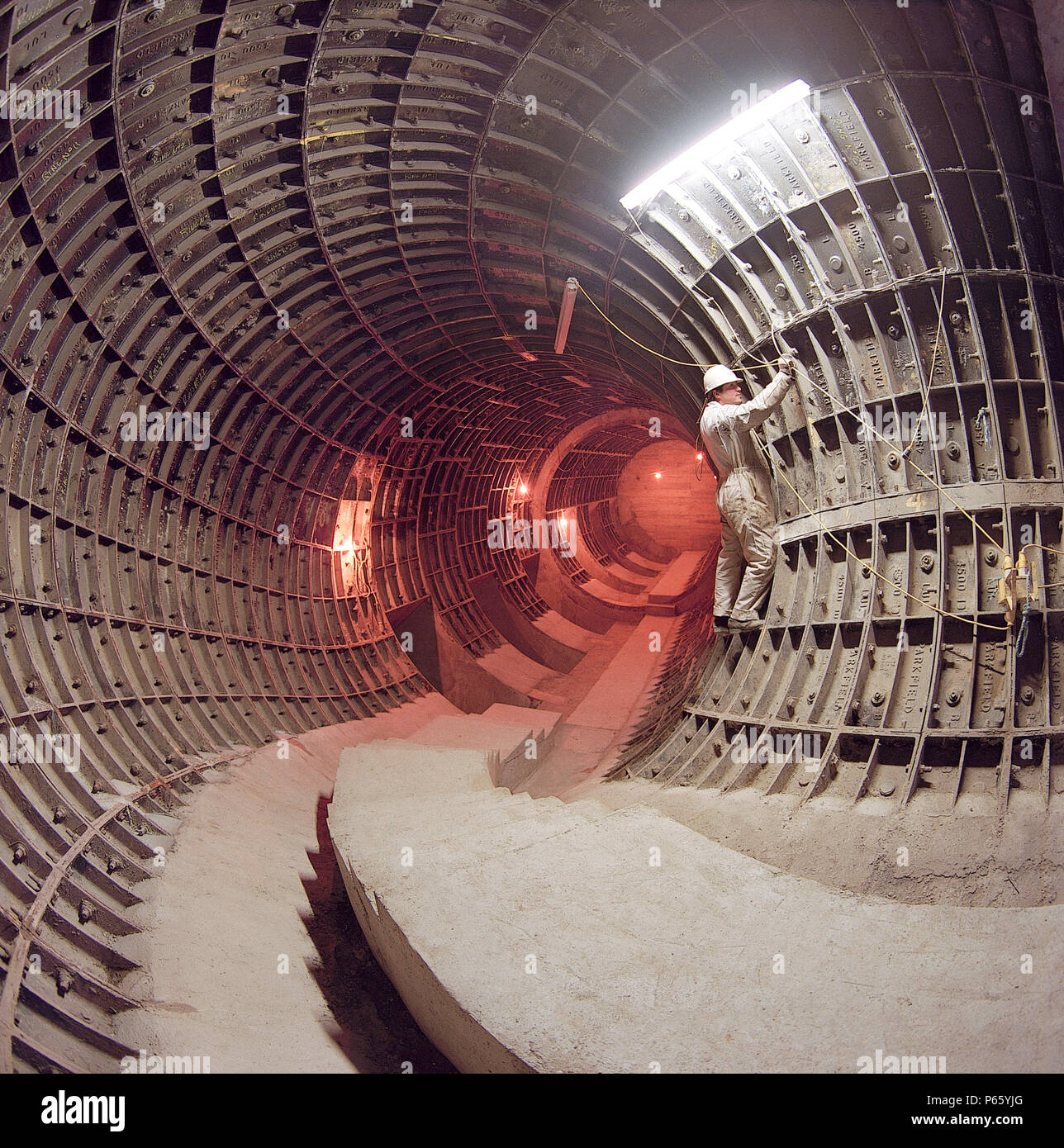 Tunnel segments underground hi-res stock photography and images - Alamy