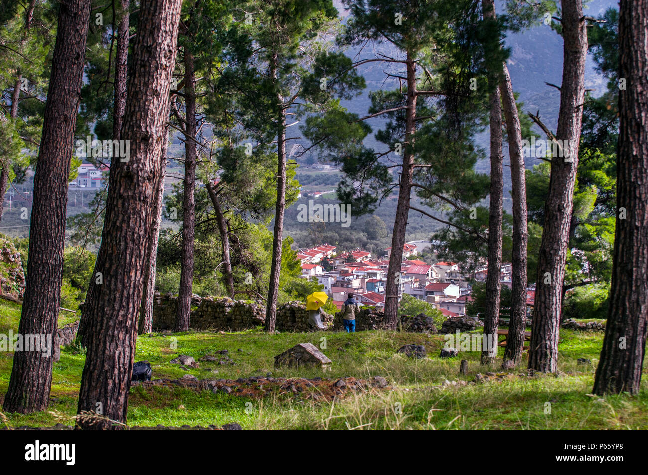 Castro tis orias hi-res stock photography and images - Alamy