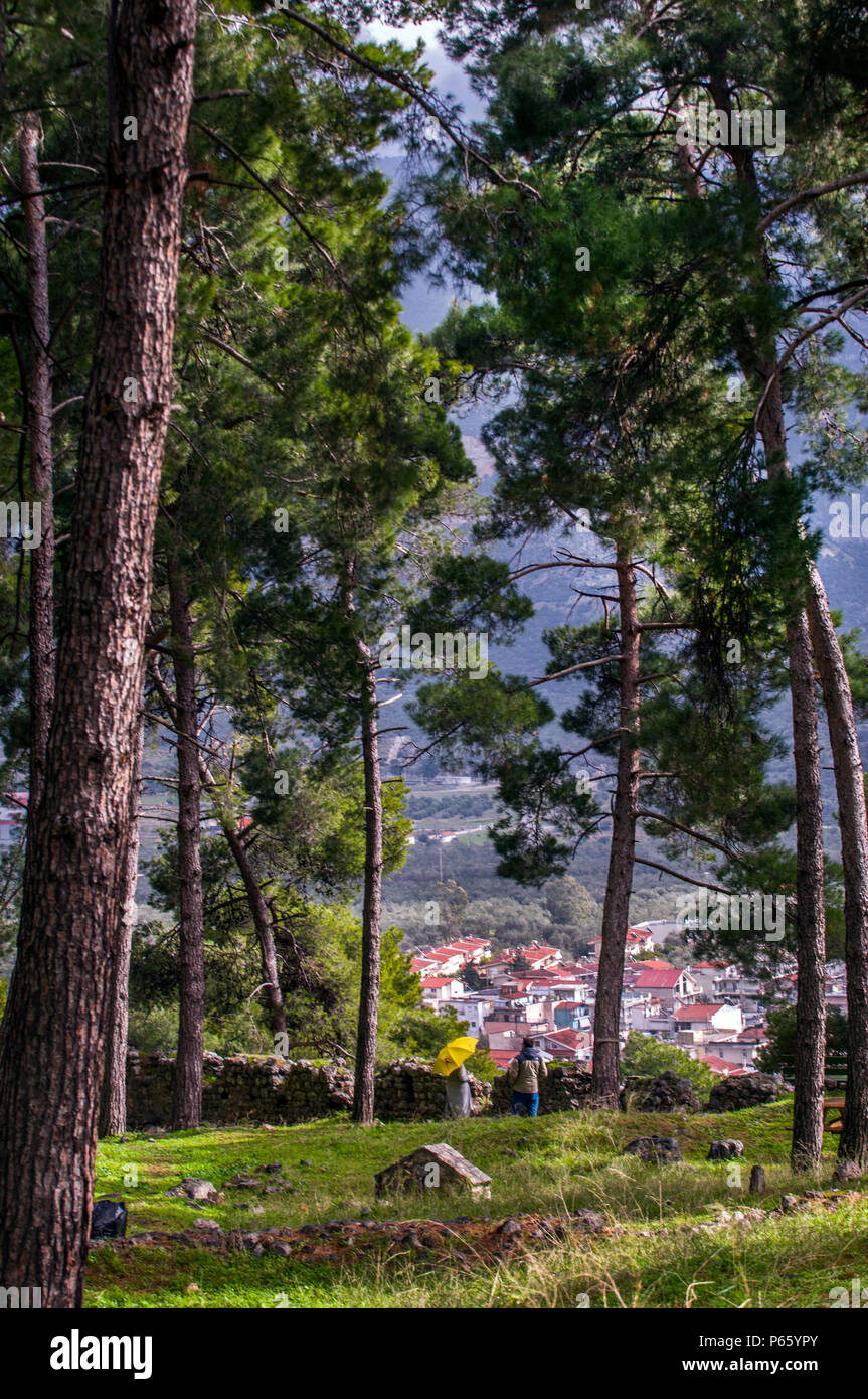 Castro tis orias hi-res stock photography and images - Alamy