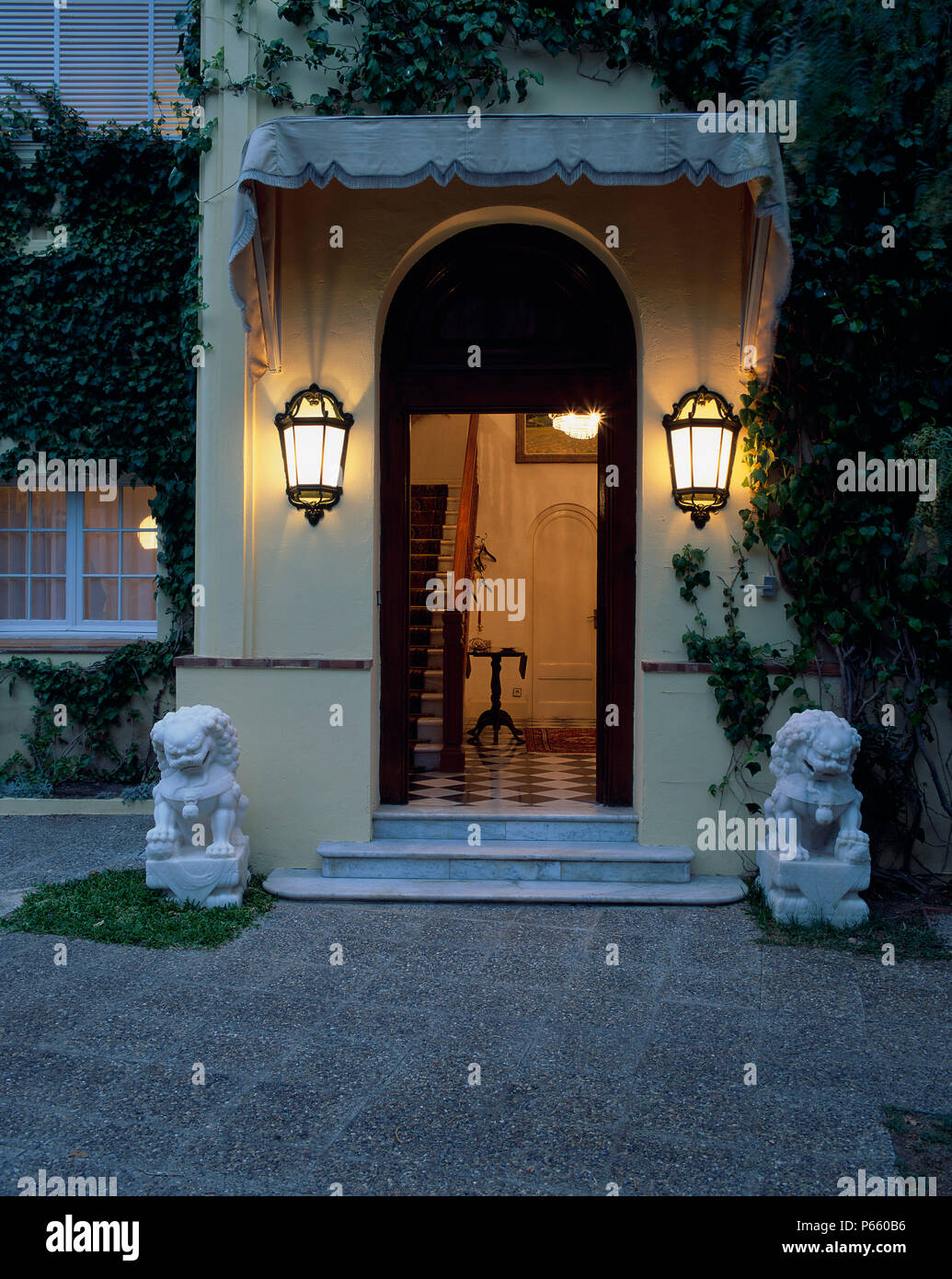 2780 hi-res stock photography and images - Alamy