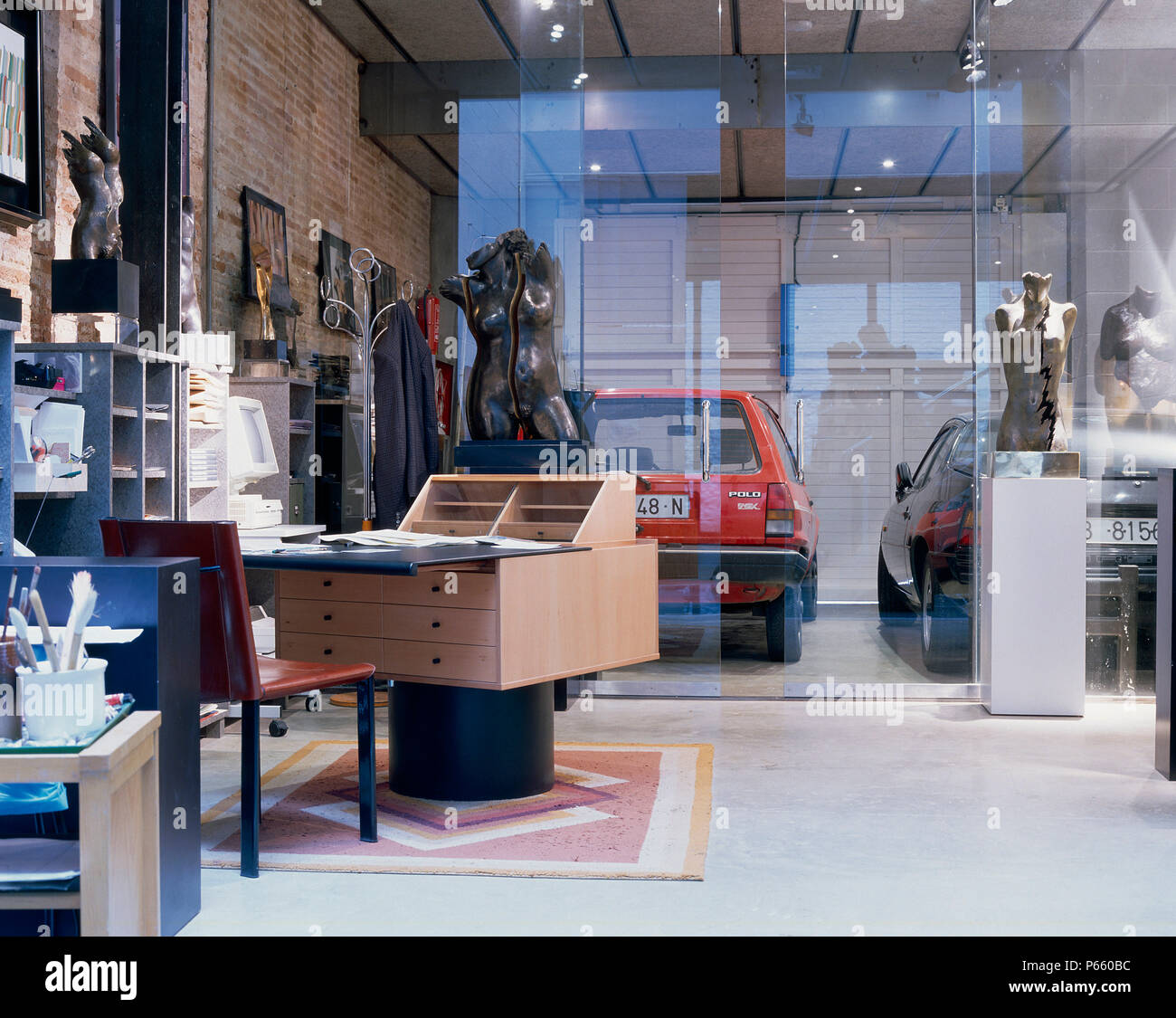 Interiors shops hi-res stock photography and images - Alamy