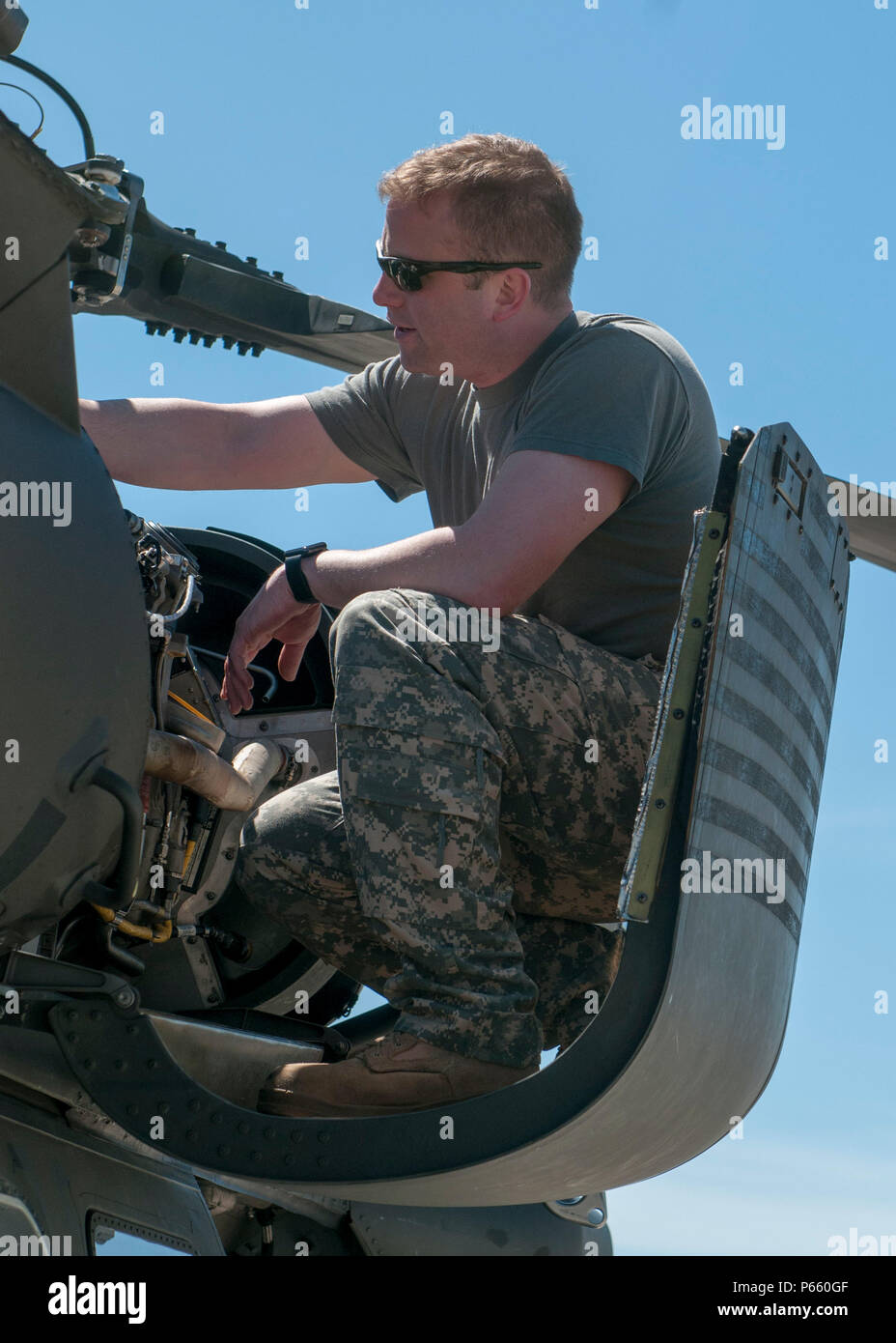 U.S. Army Capt. Brian Williams, instructor pilot, Charlie Company, 3rd ...