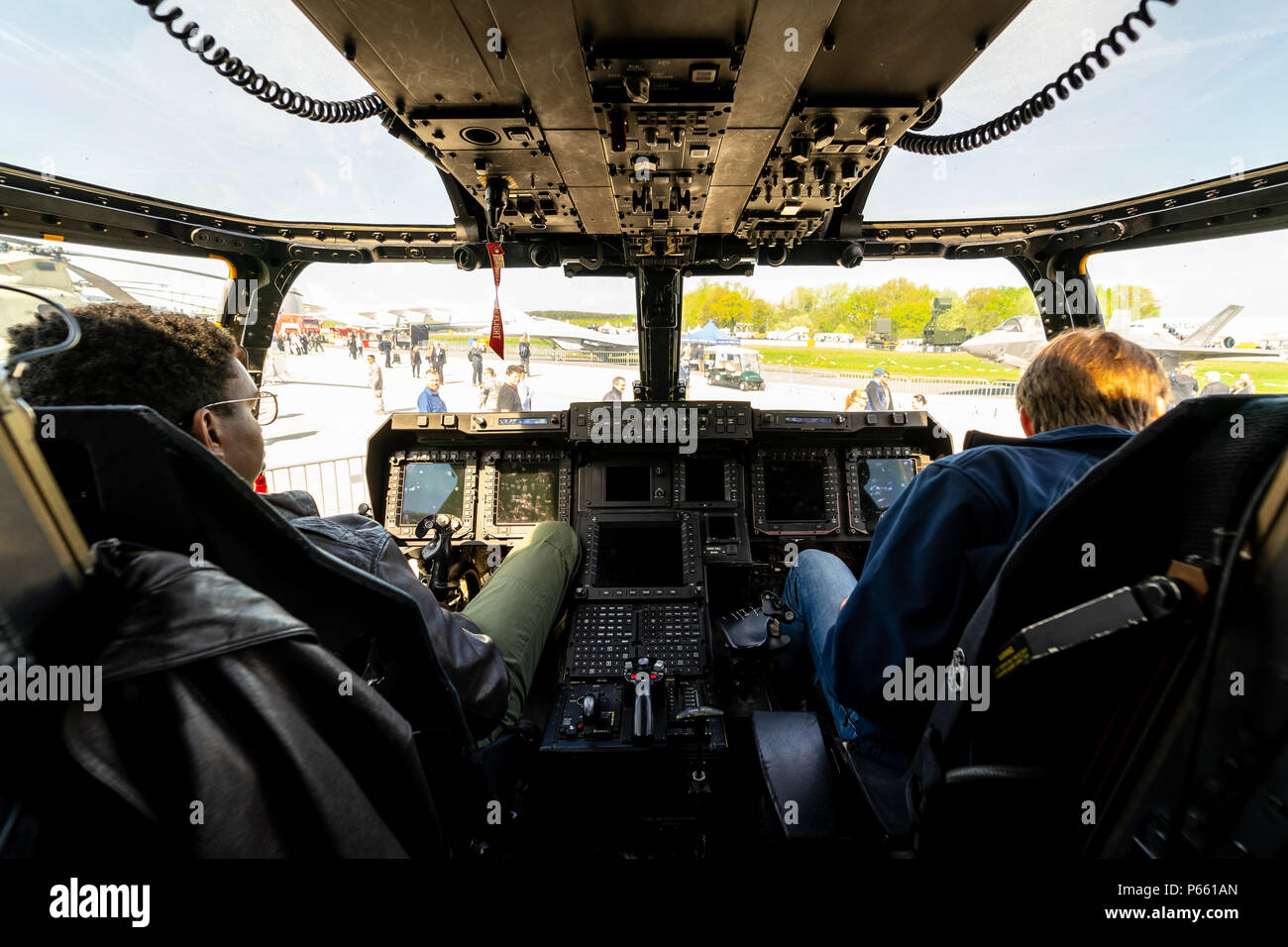 Cockpit of the V/STOL military transport aircraft Bell Boeing V-22 ...