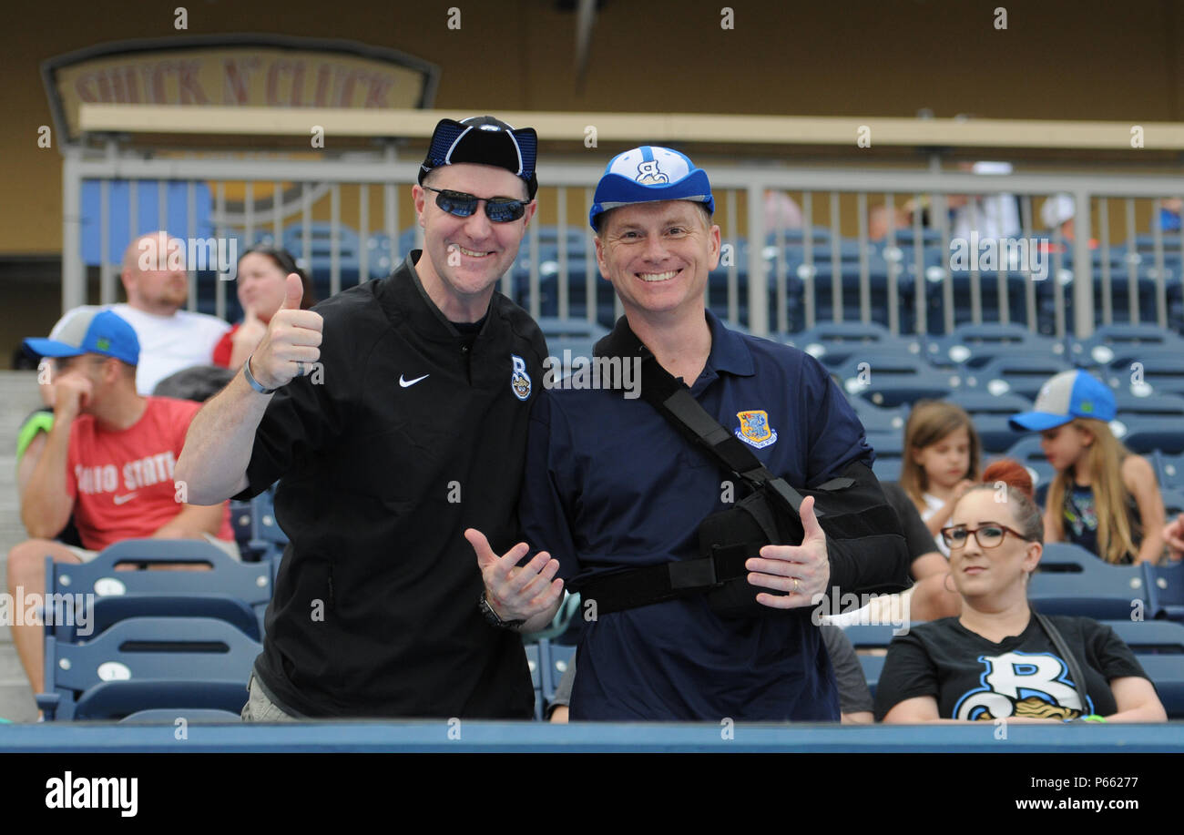 Biloxi shuckers hi-res stock photography and images - Alamy