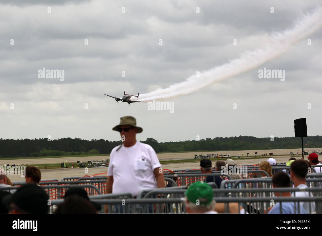 The Twin Beech 18 provides overhead excitement at the 2016 MCAS Cherry ...
