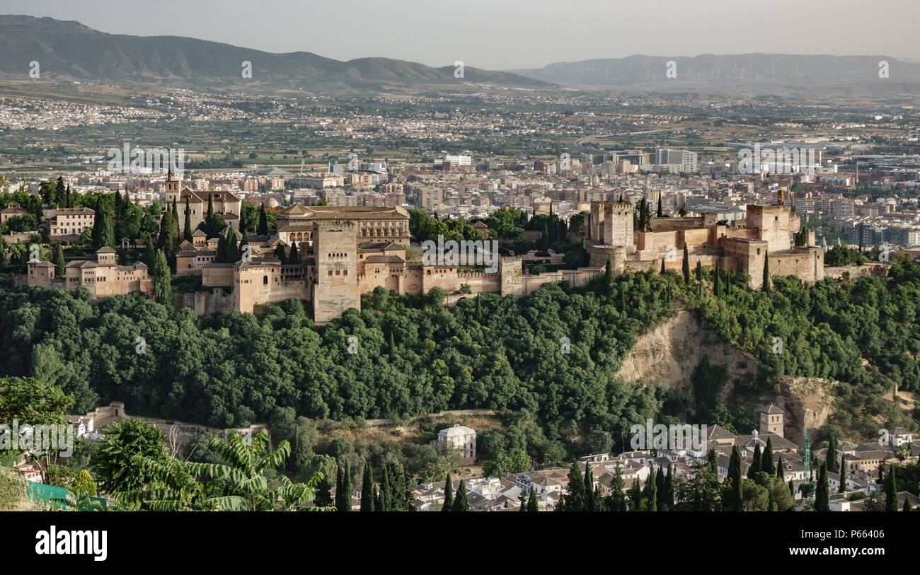 Alhambra skyline hi-res stock photography and images - Alamy