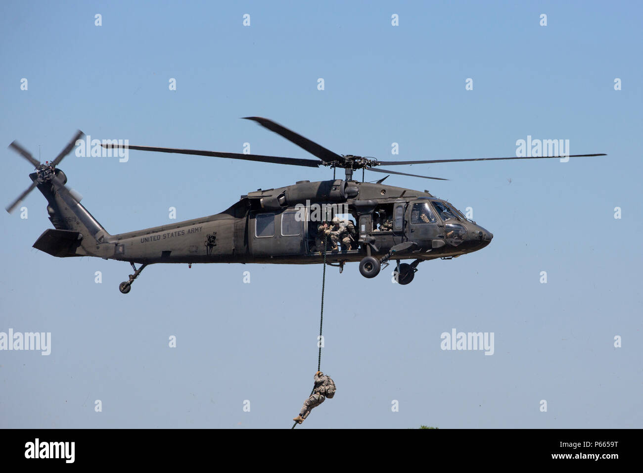U.S. Army Rangers assigned to 6th Ranger Training Battalion, Camp James ...