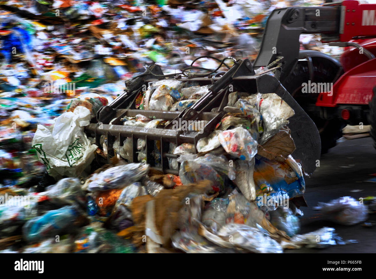 Waste segregation machine hi-res stock photography and images - Alamy