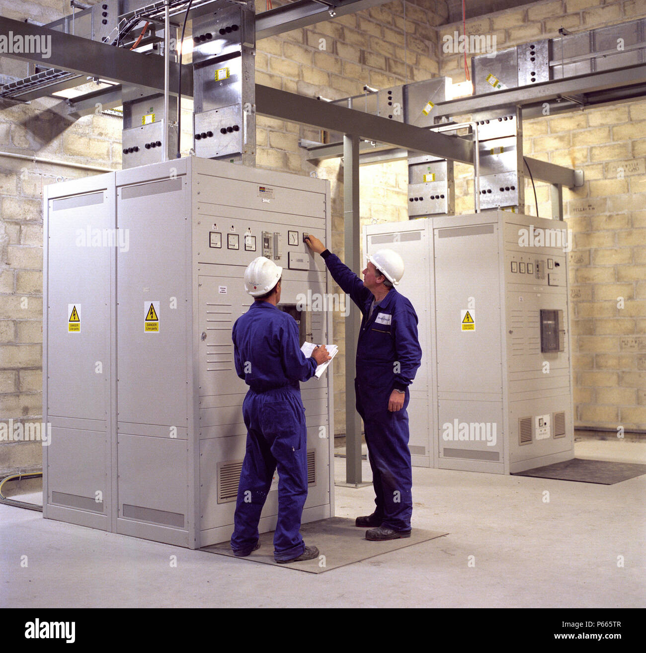 Uninterruptible Power Supplies units within a High security Internet ...