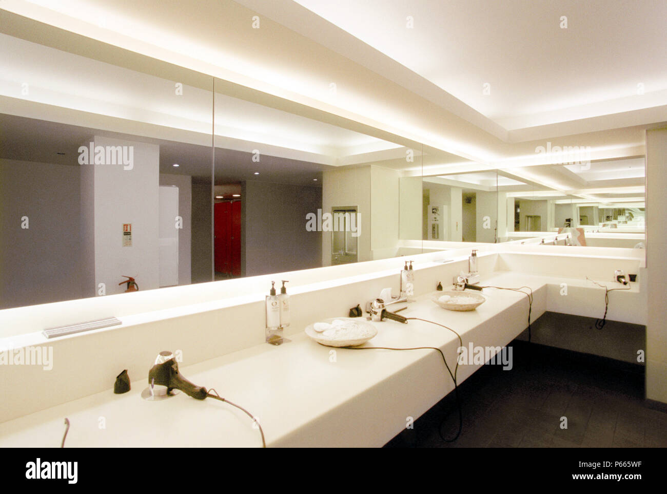 Interior of changing rooms inside gym Stock Photo - Alamy