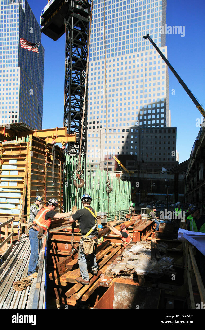 Positioning steel beam hi-res stock photography and images - Alamy