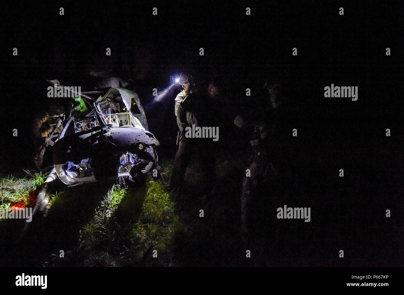 Injured train crash usa hi-res stock photography and images - Alamy