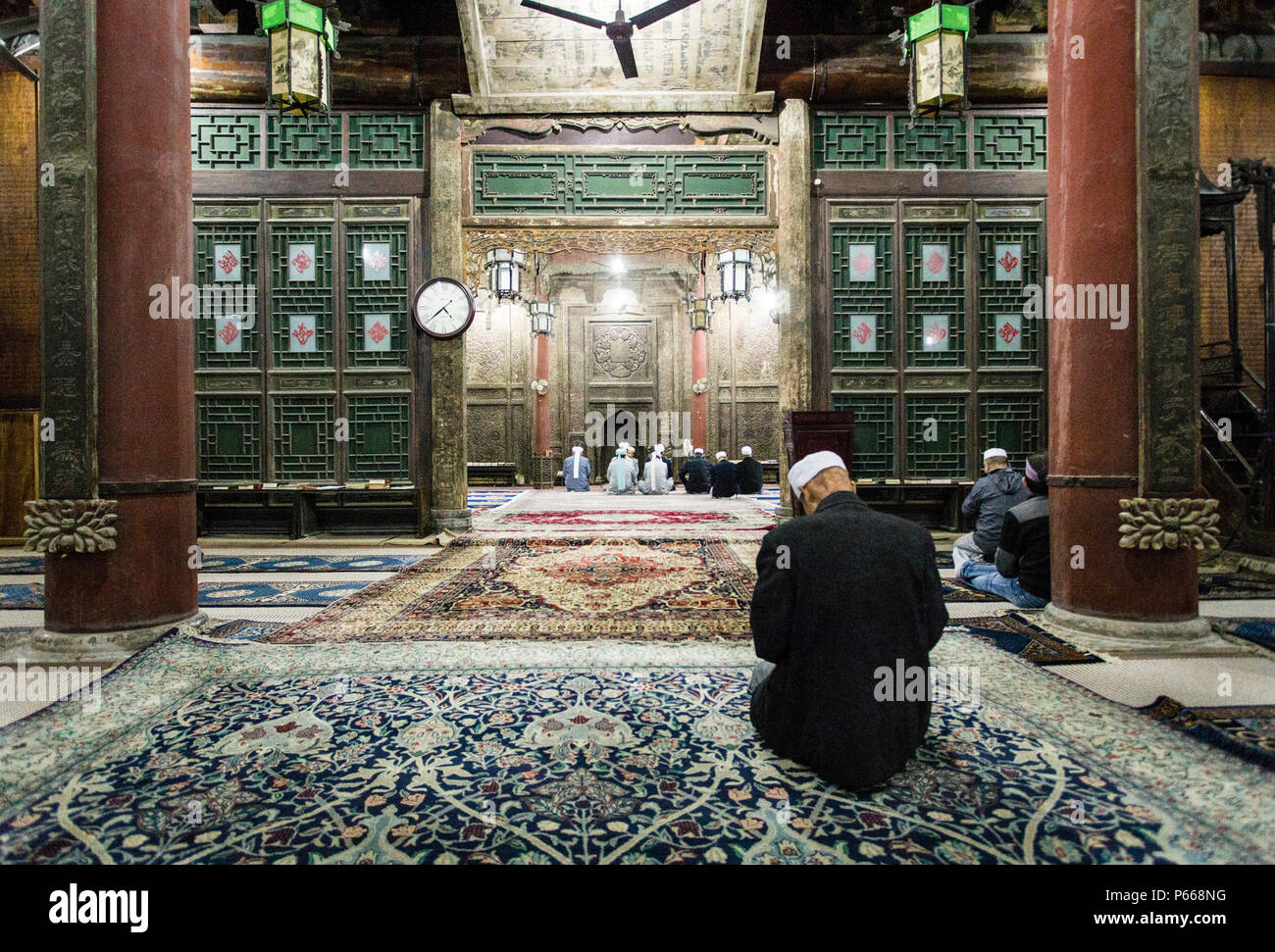 Muslim Quarter, Xi'an, Shaanxi/China- October 15 2014: Prayer hall of ...