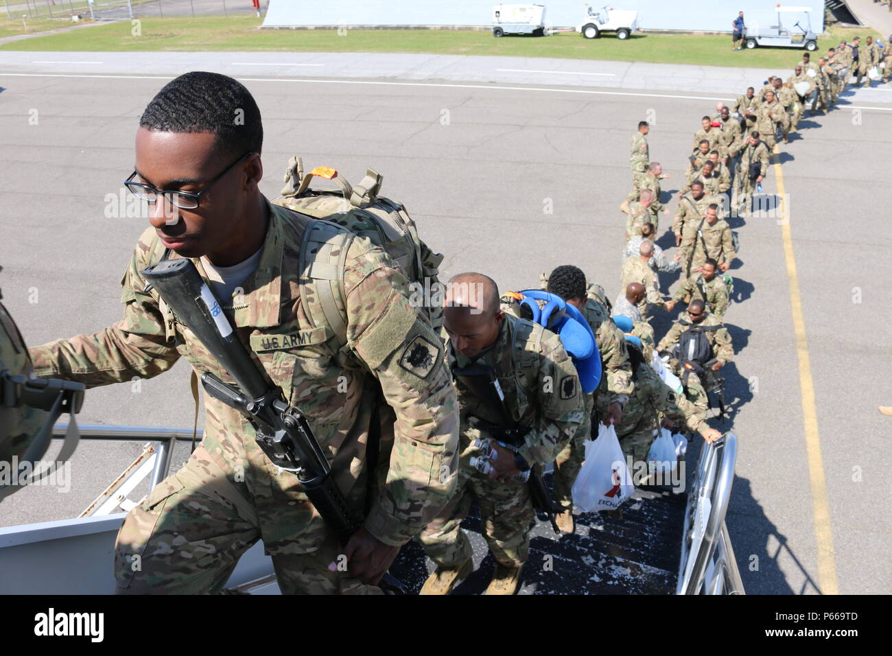 67th Expeditionary Signal Battalion High Resolution Stock Photography ...
