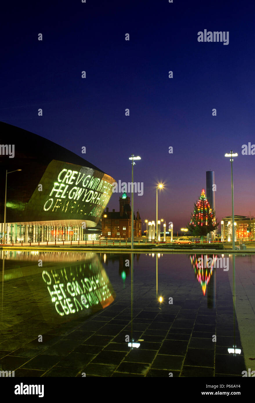 Wales Millennium Centre at Night, Cardiff Bay, South Wales. Designed ...