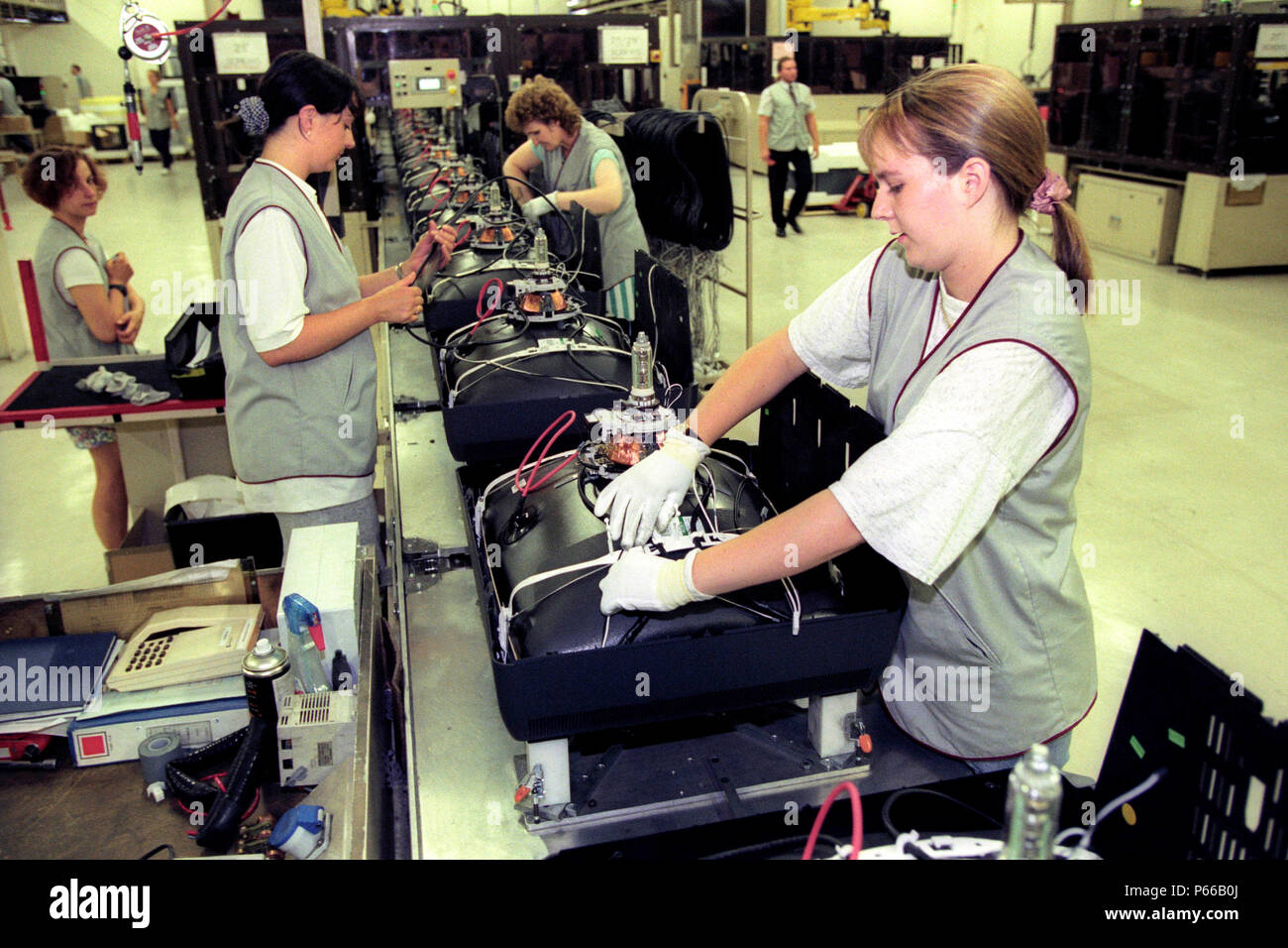 Tv assembly line hi-res stock photography and images - Alamy
