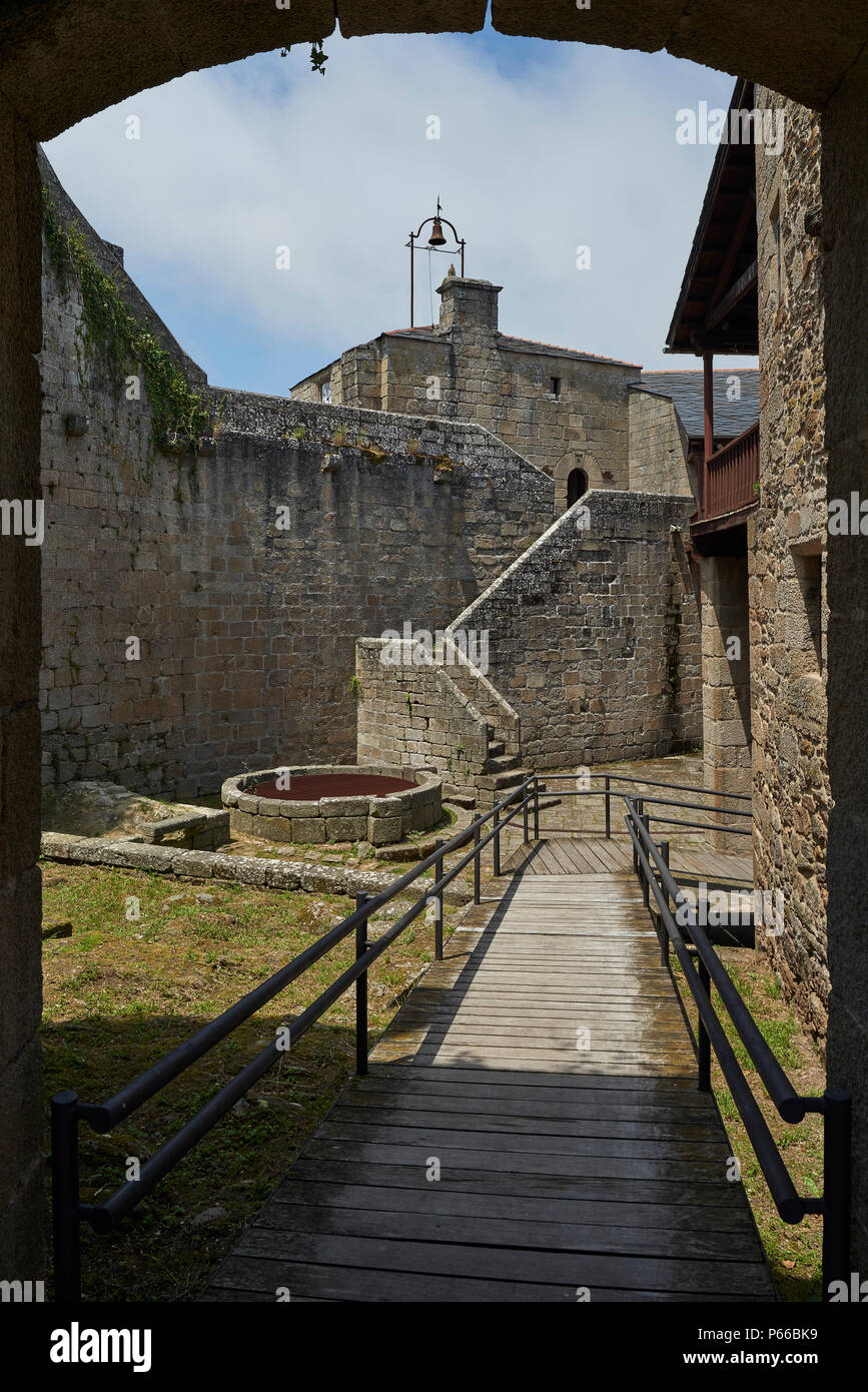 Medieval castle of the most beautiful village in Spain, Castro Caldelas ...