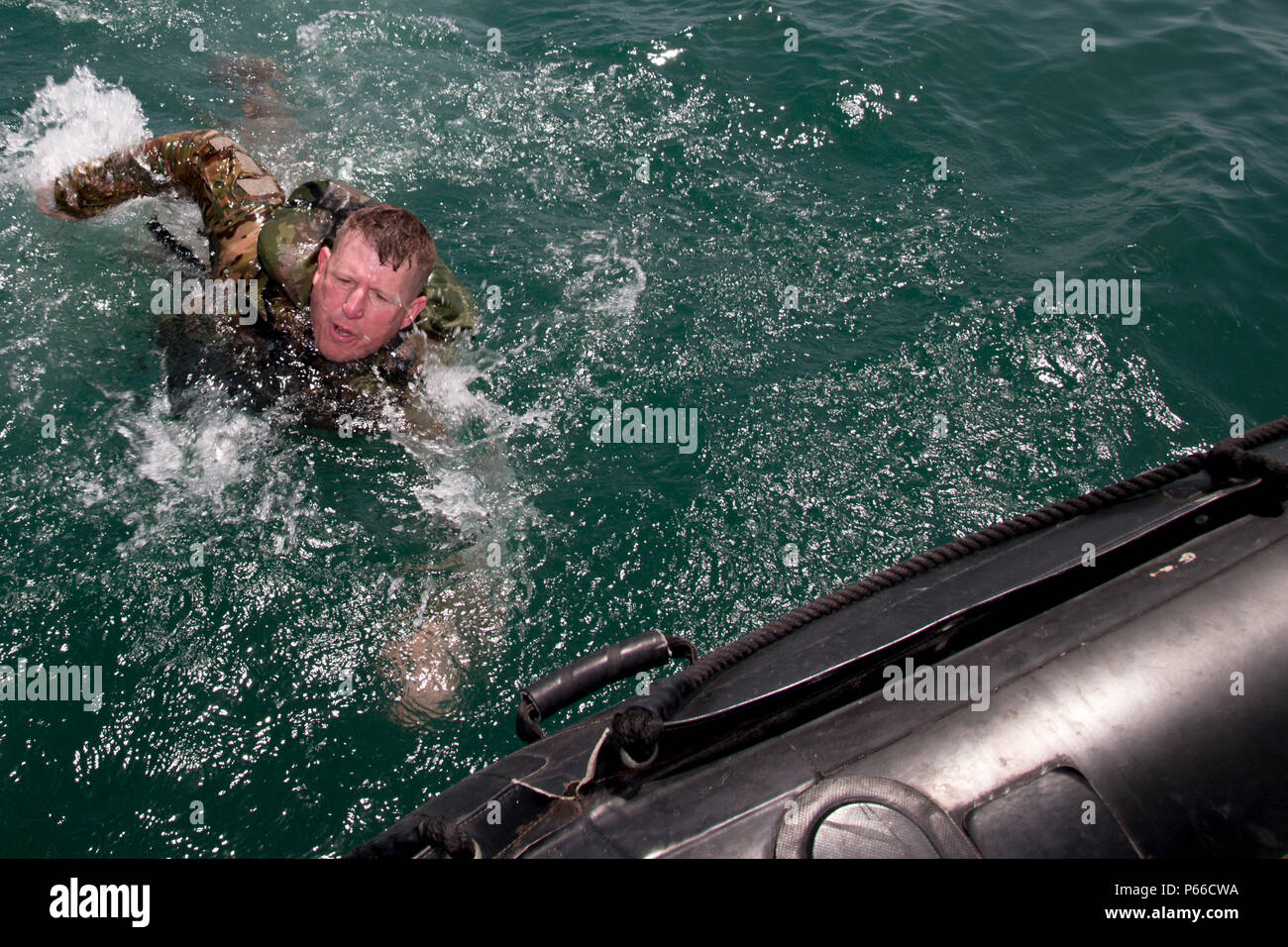 86th engineer dive detachment hi-res stock photography and images - Alamy