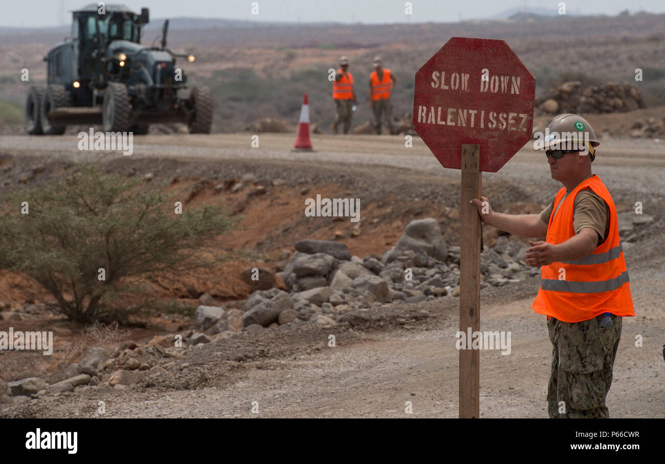 U.S. Navy Petty Officer 2nd Class Michael Clark, Naval Mobile ...