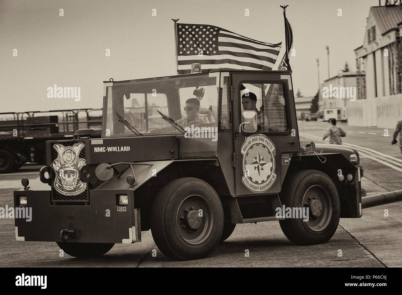 Flightline rodeo hi-res stock photography and images - Alamy