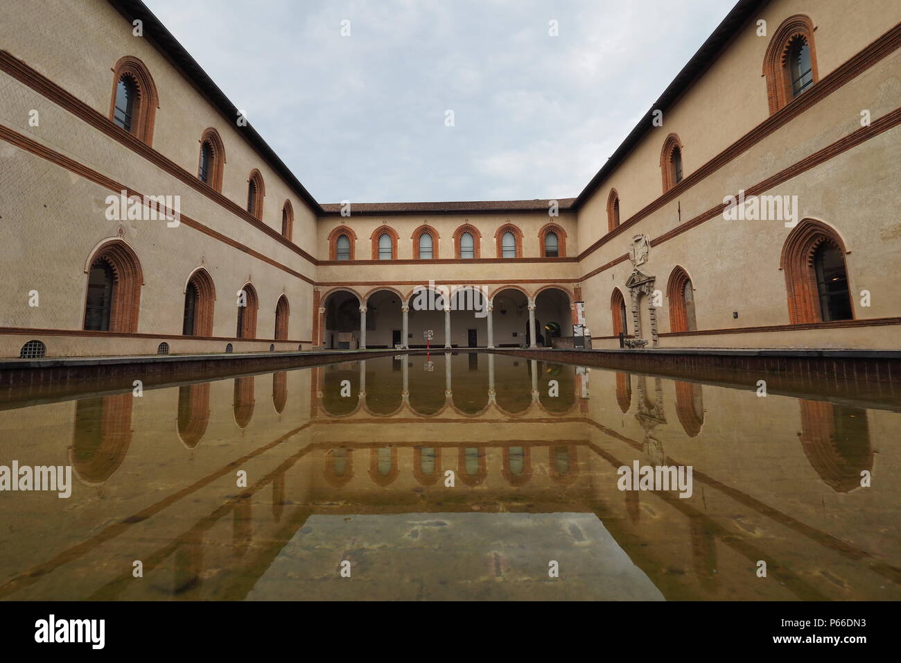Castello interni hi-res stock photography and images - Alamy