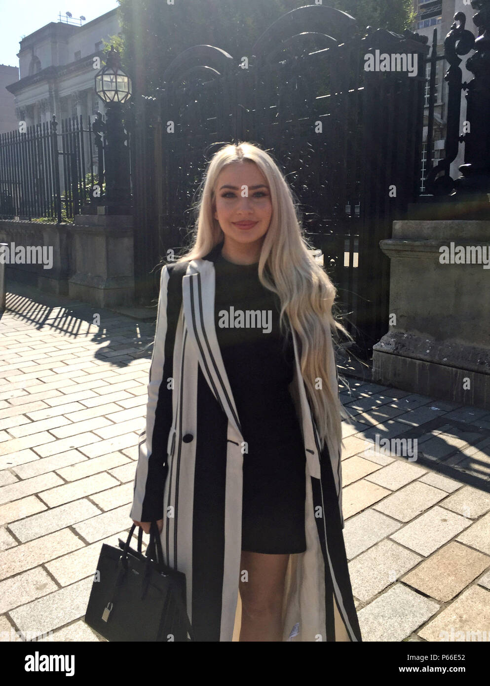 Laura lacole outside court appeal hi-res stock photography and images ...