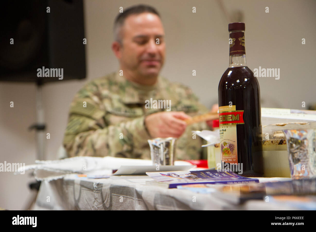 Baghdad diplomatic support center hi-res stock photography and images ...