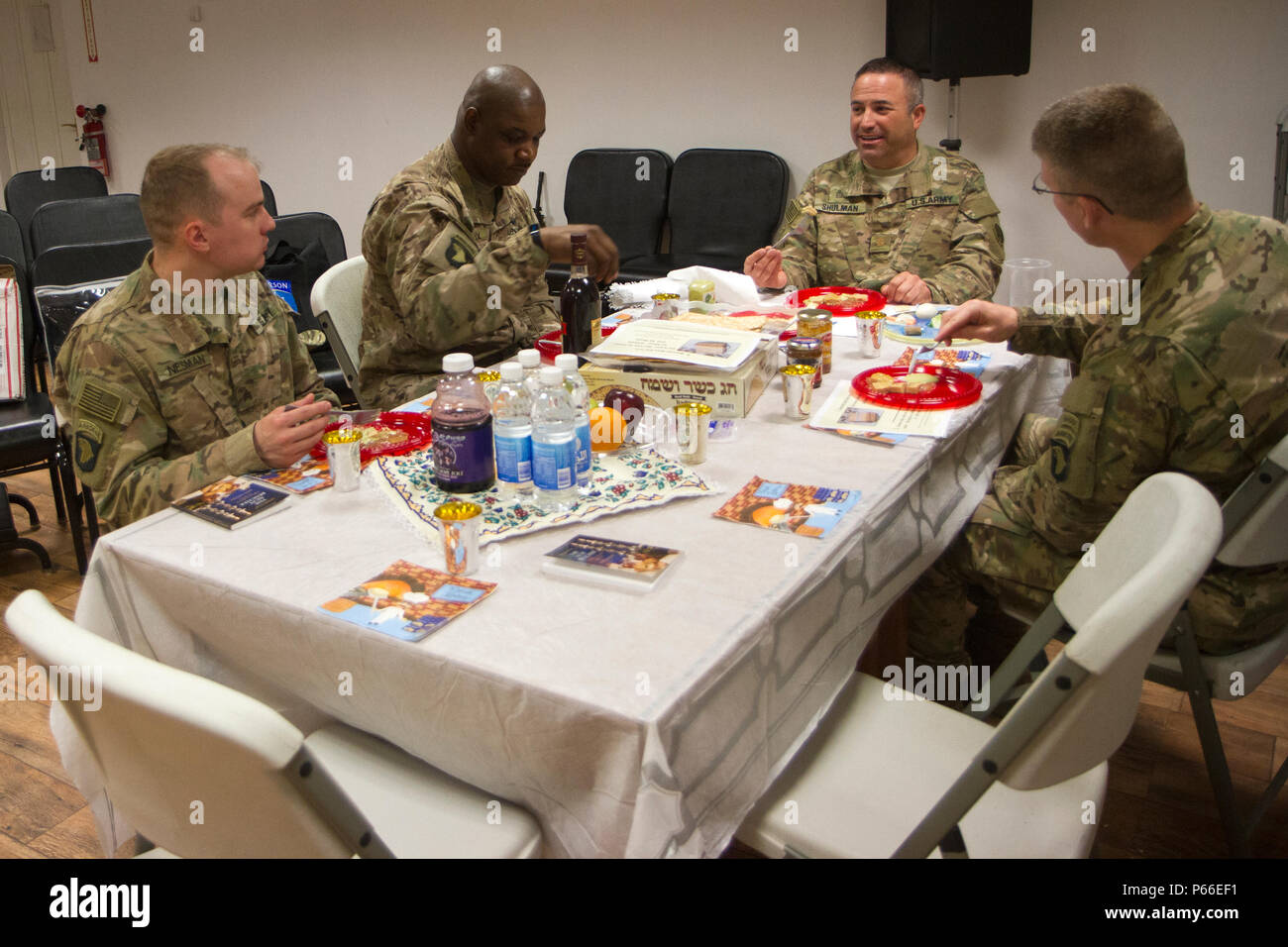 Baghdad diplomatic support center hi-res stock photography and images ...