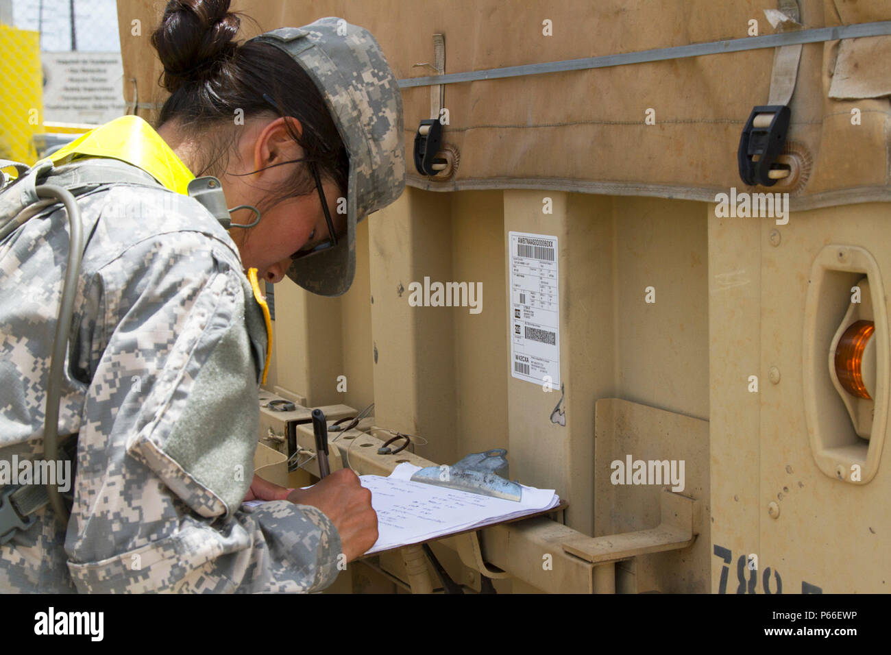 613th movement control team hi-res stock photography and images - Alamy