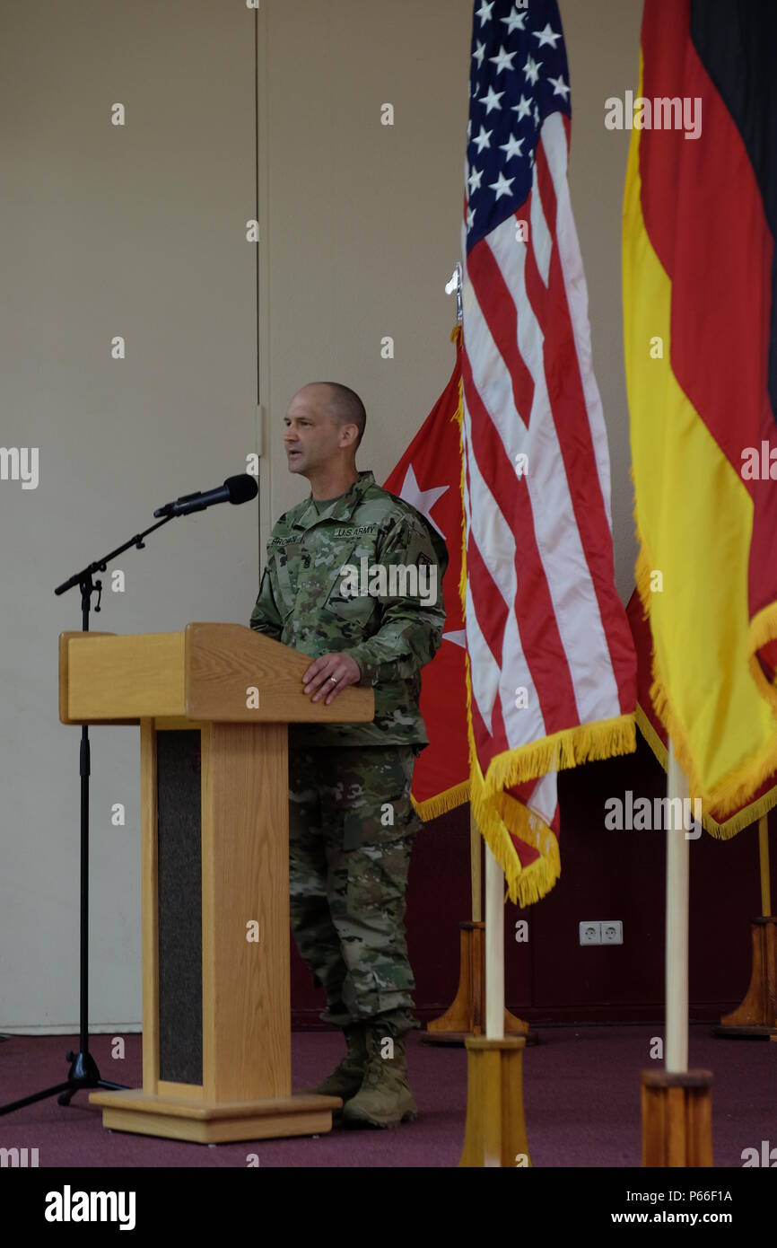 KAISERSLAUTERN, Germany-The 7th Mission Support Command holds a Change ...
