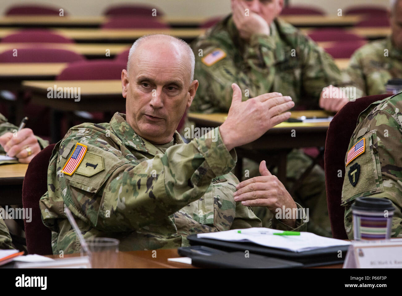 Gen. Robert B. Abrams, Commander, U.S. Army Forces Command, meets with ...