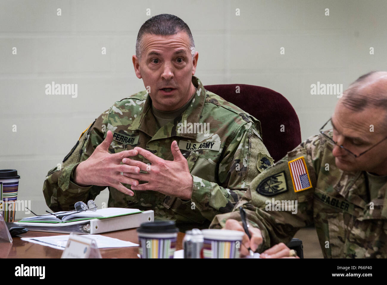 Gen. Robert B. Abrams, Commander, U.S. Army Forces Command, meets with ...